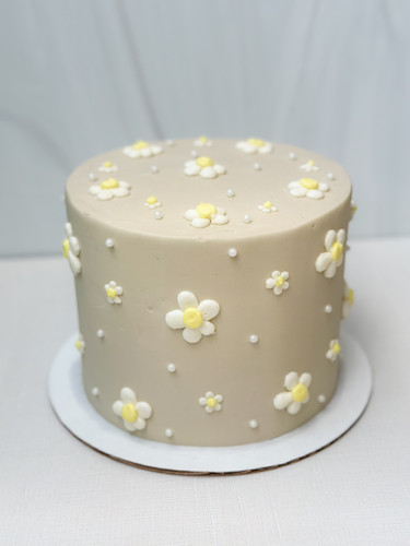 Pretty in Pink Strawberry Champagne Cupcakes Recipe